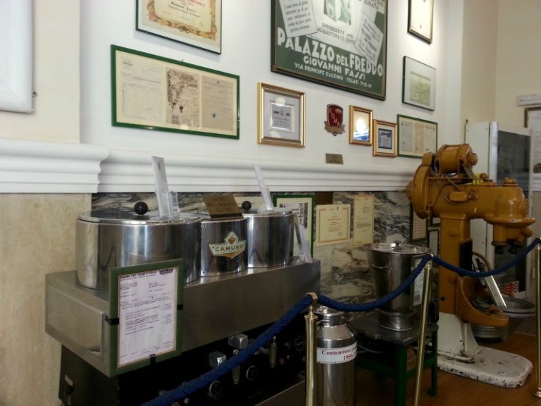 Gelateria Fassi: a sorveteria mais antiga da Itália - Roma Pra Você