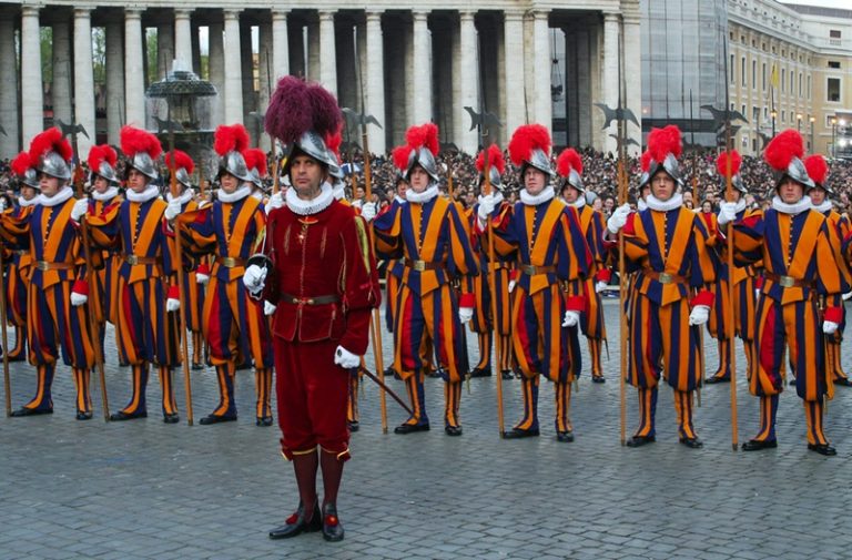Por que a Guarda do Vaticano é suíça? - Roma Pra Você